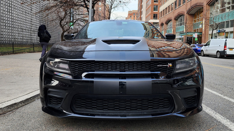 Dodge Hellcat의 무게는 얼마입니까? 당신이 생각하는 것보다 무겁습니다 - KJT뉴스